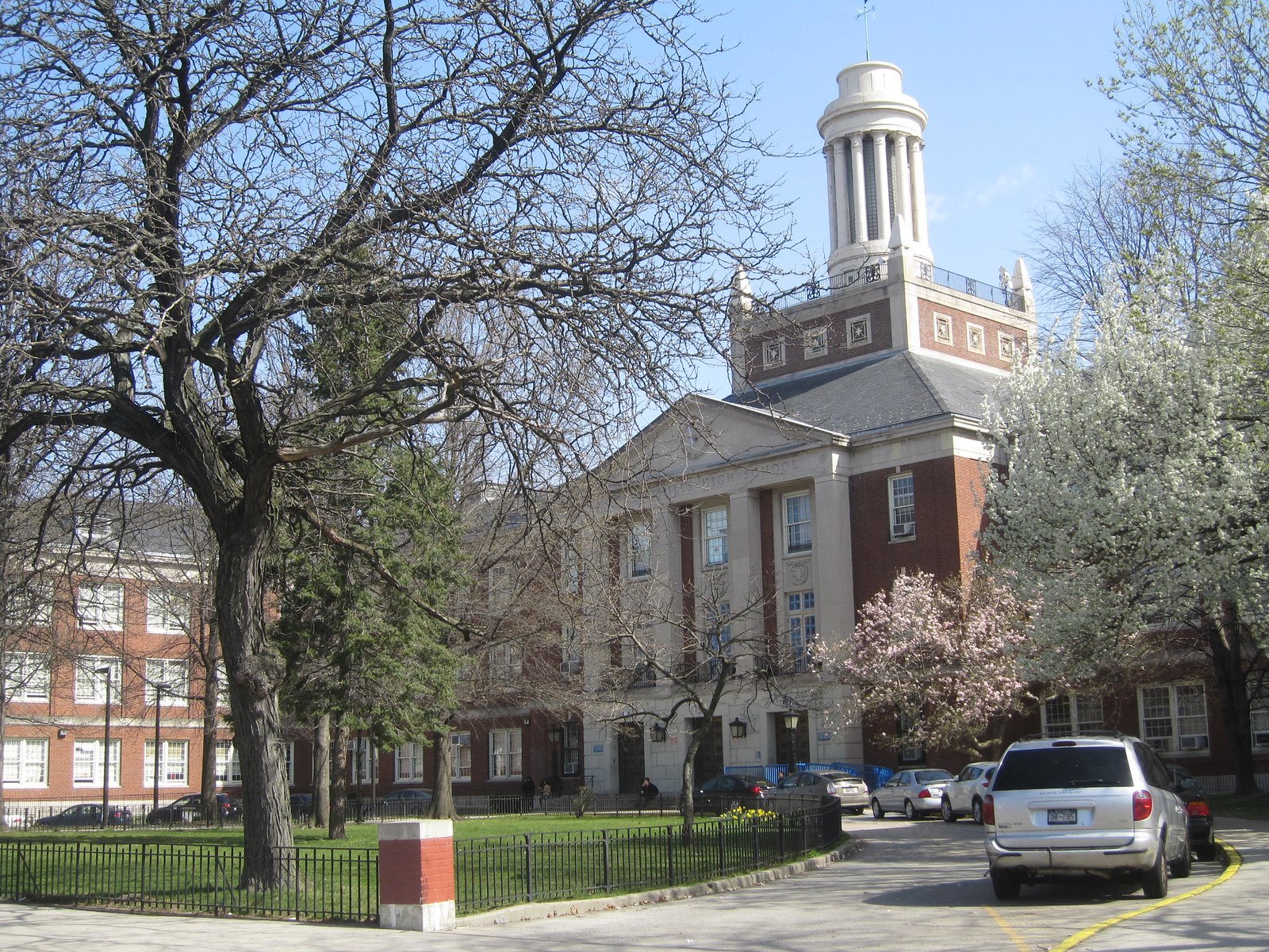 Forest Hills High School New York,Homestay and Guardianship for