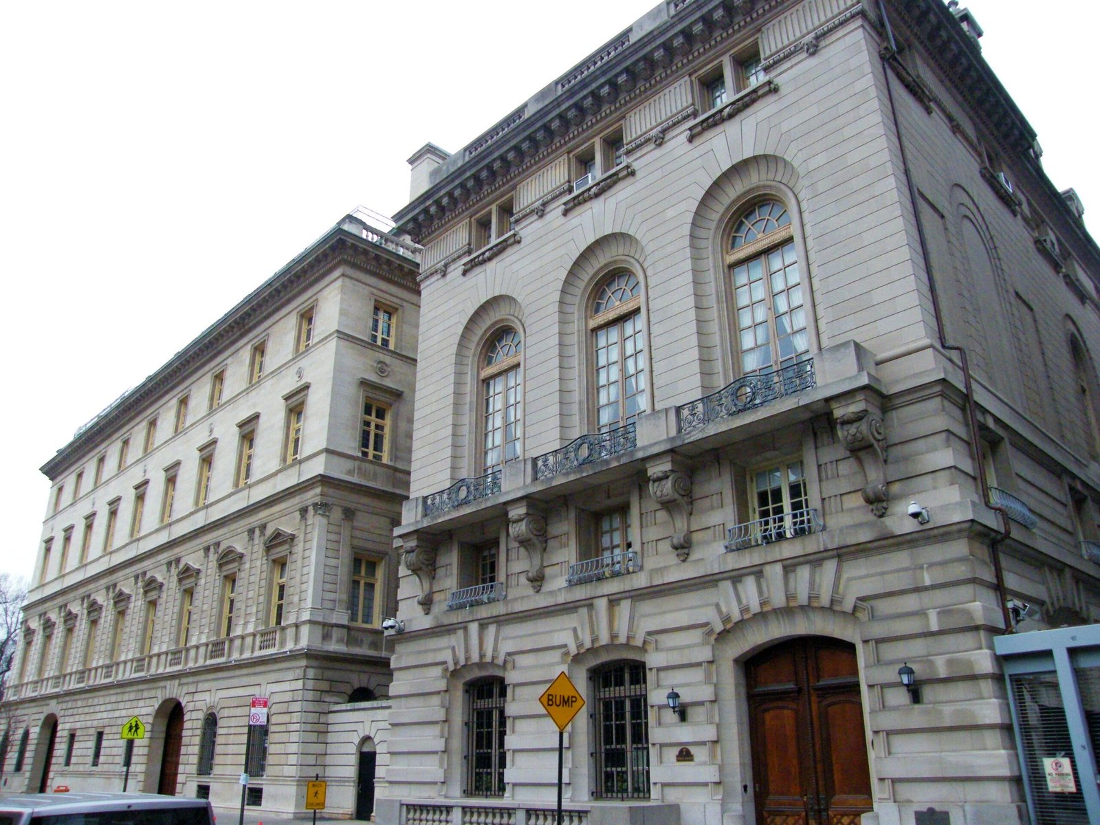 Convent of the Sacred Heart,Homestay and Guardianship for stude