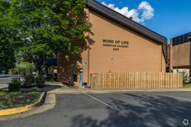 Word of Life Christian Academy,Homestay and Guardianship in Virg