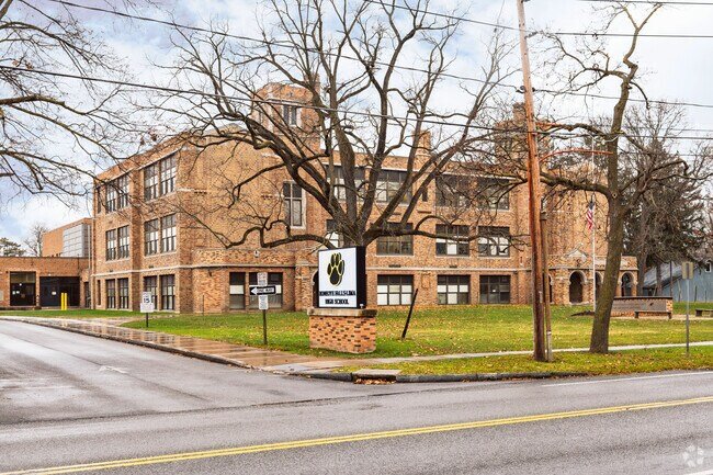 Honeoye Falls-Lima High School,Homestay and Guardianship for st