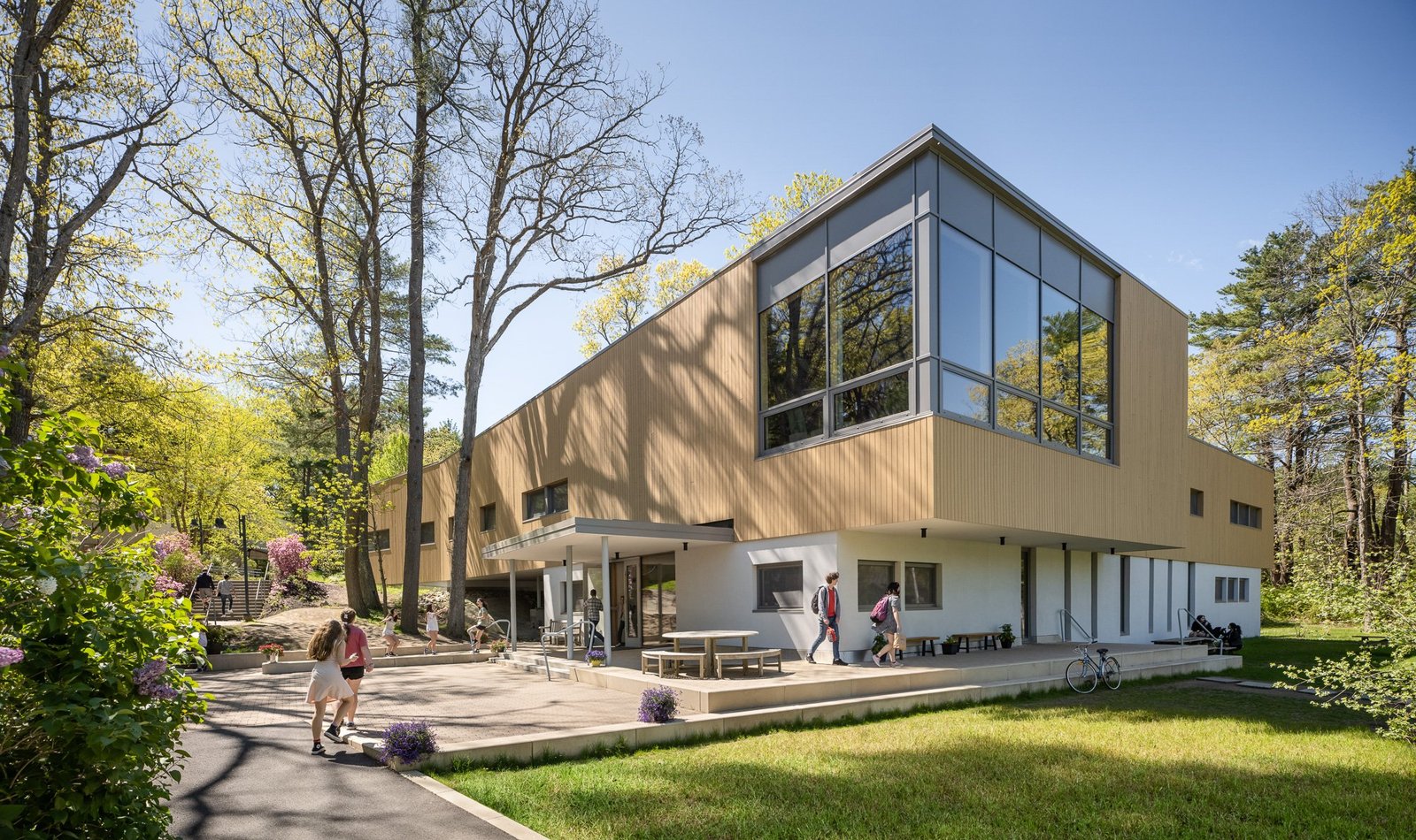 Waring School,Homestay and Guardianship for students in Massac